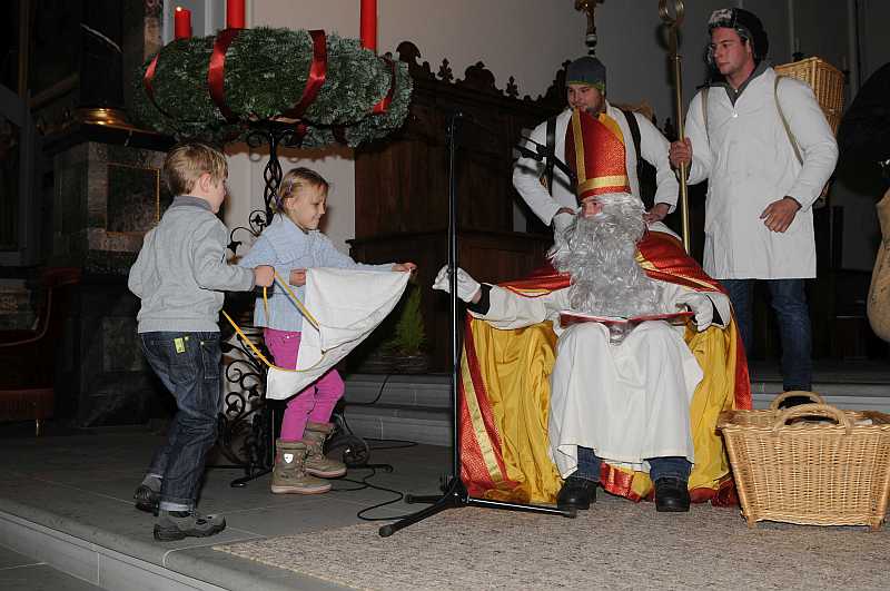 Samichlaus-Einzug in Hergiswil